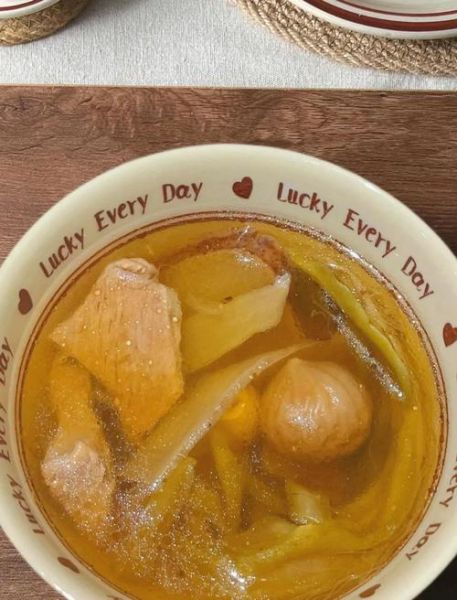 霸王花煲汤放什么材料_霸王花煲汤搭配禁忌-第1张图片-山城妙识