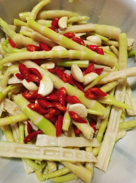 桂林酸笋怎么腌制_桂林酸笋腌制多久可以吃-第3张图片-山城妙识