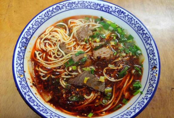 兰州美食有哪些_兰州牛肉面哪家最正宗-第1张图片-山城妙识