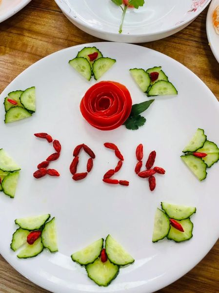 水果拼盘怎么摆好看_水果拼盘制作步骤-第3张图片-山城妙识