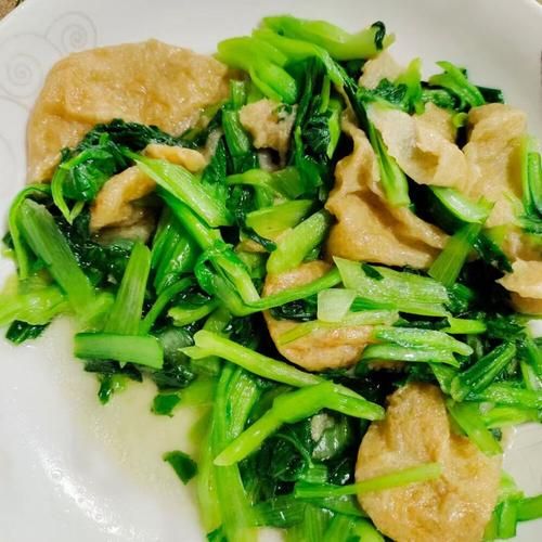油面筋炒青菜怎么做_油面筋炒青菜需要焯水吗-第3张图片-山城妙识