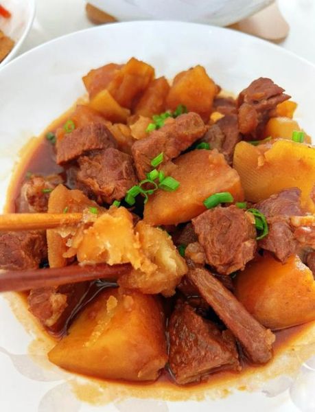 高压锅土豆炖牛肉怎么做_需要多长时间-第1张图片-山城妙识