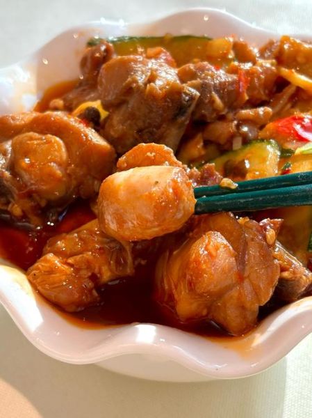 鸡腿烧土豆怎么做_鸡腿烧土豆需要焯水吗-第2张图片-山城妙识