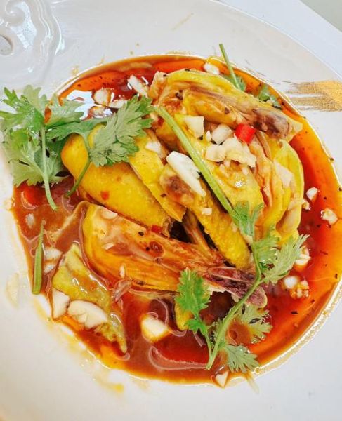 口水鸡用什么打底菜好_口水鸡垫底蔬菜推荐-第2张图片-山城妙识