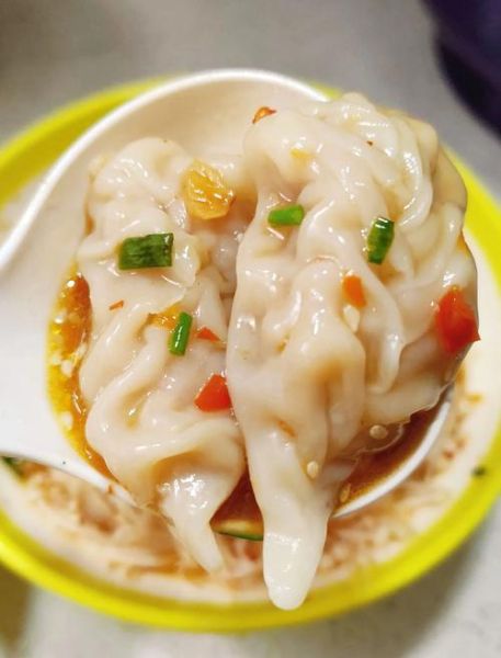 汤饺子怎么煮不破皮_简单汤饺子的做法大全-第3张图片-山城妙识