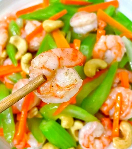 芹菜虾仁腰果怎么炒好吃_芹菜虾仁腰果做法窍门-第2张图片-山城妙识