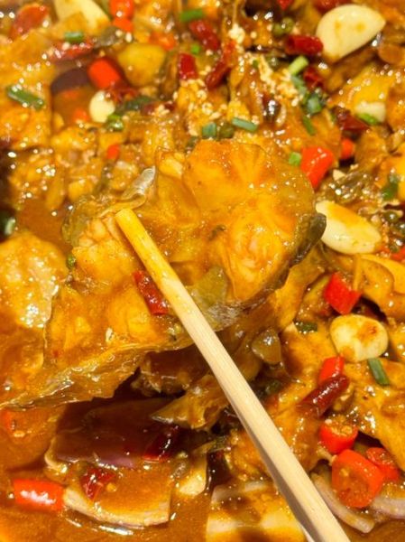 鲢鱼怎么做好吃_家常鲢鱼做法步骤-第1张图片-山城妙识