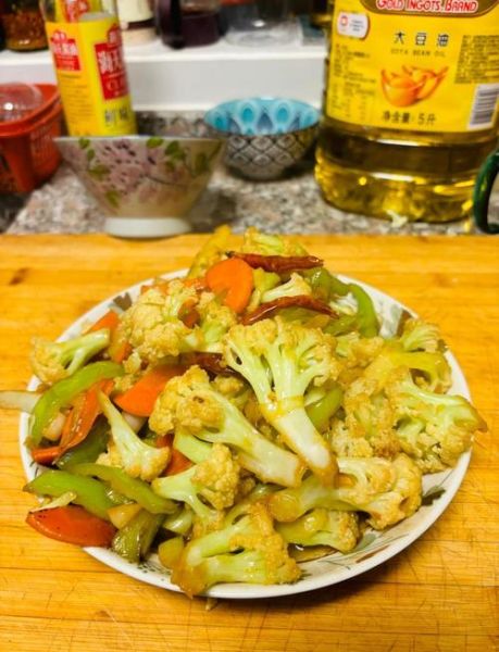 花菜怎么炒才脆_花菜焯水几分钟才爽脆-第2张图片-山城妙识 花菜怎么炒才脆_花菜焯水几分钟才爽脆-第2张图片-山城妙识