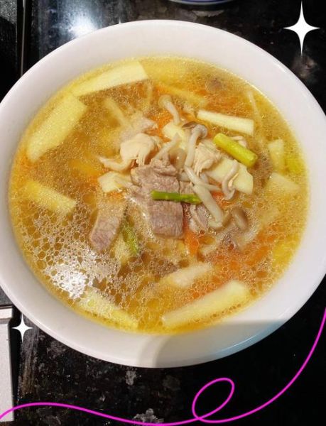 蘑菇瘦肉汤的做法_蘑菇瘦肉汤的营养价值-第3张图片-山城妙识