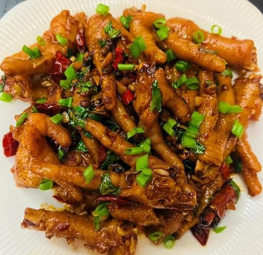 红烧鸡爪多长时间_红烧鸡爪要炖多久才软烂-第1张图片-山城妙识