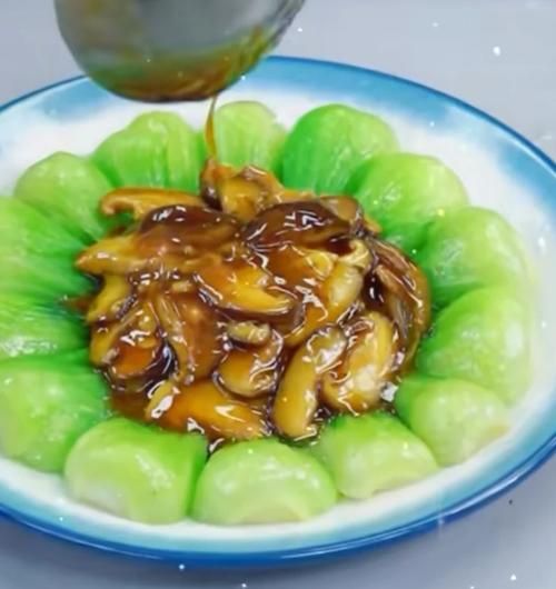 香菇菜心最正宗的做法_香菇菜心焯水几分钟-第3张图片-山城妙识