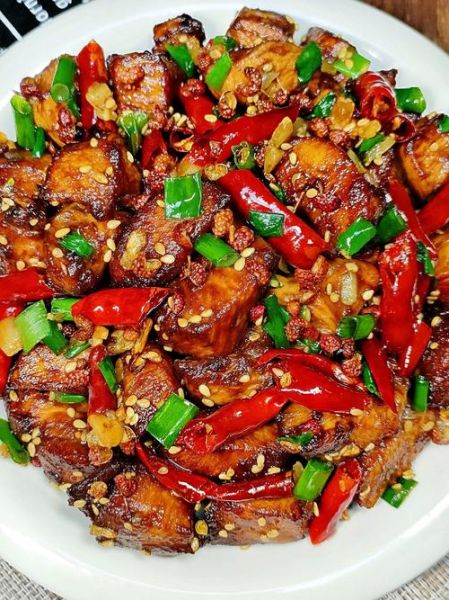 辣子鸡丁怎么做_辣子鸡丁最简单做法-第3张图片-山城妙识