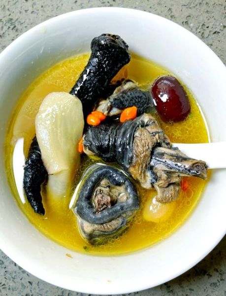 产妇月子乌鸡汤做法_乌鸡汤怎么炖最补气血-第1张图片-山城妙识