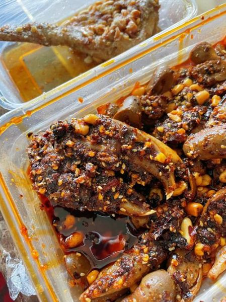 麻辣兔头是哪里的特产_正宗做法揭秘-第1张图片-山城妙识