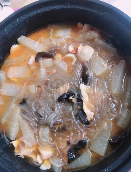 冬瓜炖肉炖粉条怎么做_冬瓜炖粉条的家常做法-第3张图片-山城妙识