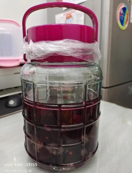 10斤白酒泡杨梅酒放多少冰糖_杨梅酒冰糖比例是多少-第3张图片-山城妙识