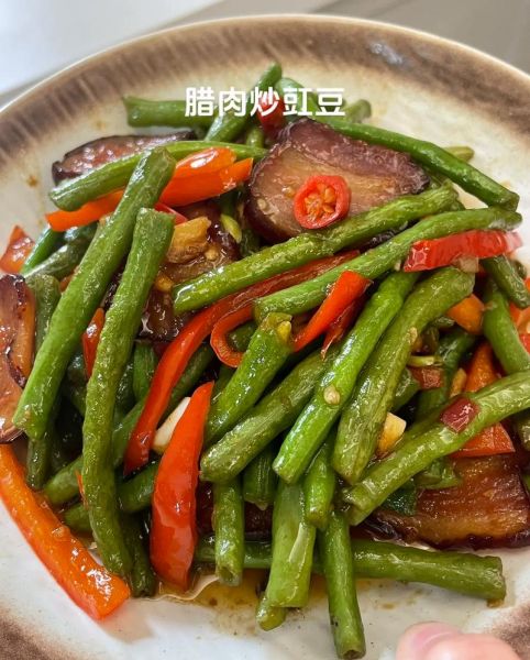 炒豇豆要不要焯水_焯水后口感会变差吗-第2张图片-山城妙识