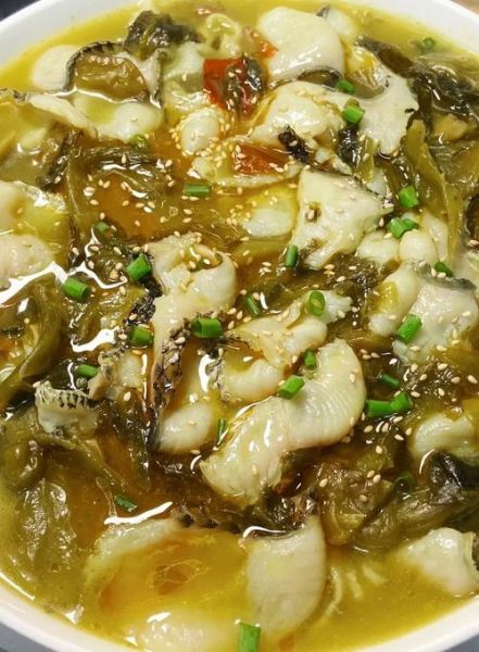 什么鱼最适合做酸菜鱼_黑鱼还是草鱼-第1张图片-山城妙识 什么鱼最适合做酸菜鱼_黑鱼还是草鱼-第1张图片-山城妙识