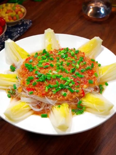 蒜蓉粉丝怎么做最香_蒜蓉粉丝蒸多久才入味-第1张图片-山城妙识 蒜蓉粉丝怎么做最香_蒜蓉粉丝蒸多久才入味-第1张图片-山城妙识