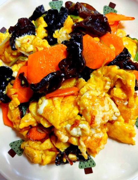 木耳炒鸡蛋隔夜能吃吗_怎么保存才安全-第1张图片-山城妙识