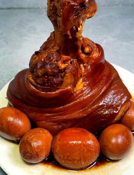 家常肘子最正宗的做法_肘子怎么炖才软糯不腻-第1张图片-山城妙识 家常肘子最正宗的做法_肘子怎么炖才软糯不腻-第1张图片-山城妙识