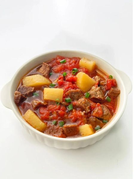 土豆牛肉西红柿怎么做好吃_土豆牛肉西红柿的营养价值-第1张图片-山城妙识 土豆牛肉西红柿怎么做好吃_土豆牛肉西红柿的营养价值-第1张图片-山城妙识