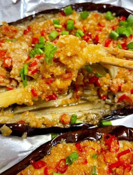 烧烤茄子蒜蓉酱怎么做_蒜蓉酱配方比例-第2张图片-山城妙识