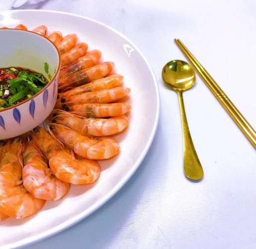 白灼虾用什么虾_基围虾还是海白虾-第1张图片-山城妙识