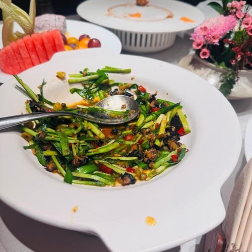 清炖狮子头怎么做_清炖狮子头用什么肉-第3张图片-山城妙识