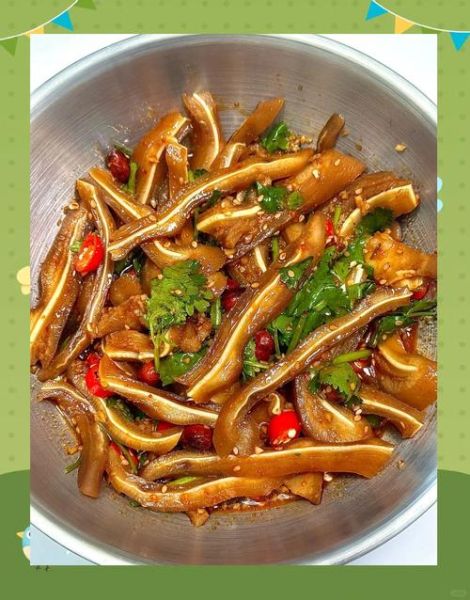 猪耳朵的营养价值及功效与作用_猪耳朵吃了有什么好处-第2张图片-山城妙识