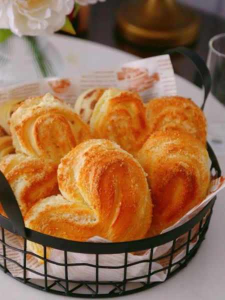 椰蓉馅面包怎么做_椰蓉馅面包热量高吗-第3张图片-山城妙识