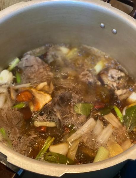 电压力锅炖排骨要多久_高压锅炖排骨最佳时间-第3张图片-山城妙识