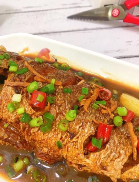 红烧黄鱼怎么做好吃_红烧黄鱼用不用先煎-第2张图片-山城妙识