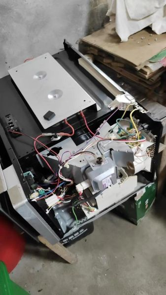 美的微波炉维修多少钱_美的微波炉不加热怎么办-第1张图片-山城妙识 美的微波炉维修多少钱_美的微波炉不加热怎么办-第1张图片-山城妙识