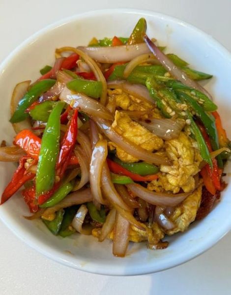 洋葱鸡蛋炒饭怎么做_洋葱鸡蛋炒饭先炒什么-第1张图片-山城妙识