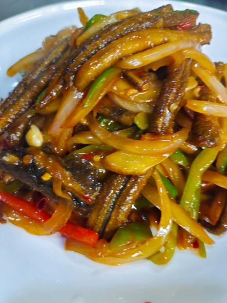 湖北鳝鱼怎么做_湖北鳝鱼的家常做法-第3张图片-山城妙识 湖北鳝鱼怎么做_湖北鳝鱼的家常做法-第3张图片-山城妙识