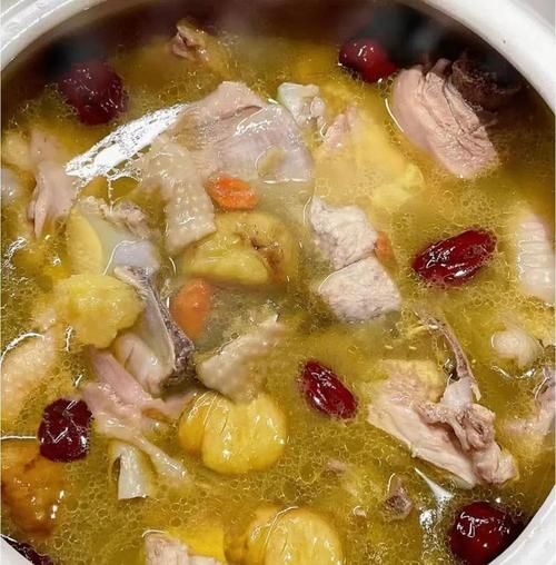 高压锅炖鸡汤多长时间_高压锅炖鸡汤要多久-第2张图片-山城妙识