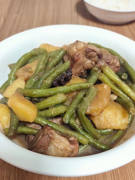 豆角炖排骨的家常做法_豆角炖排骨怎么做好吃-第1张图片-山城妙识 豆角炖排骨的家常做法_豆角炖排骨怎么做好吃-第1张图片-山城妙识