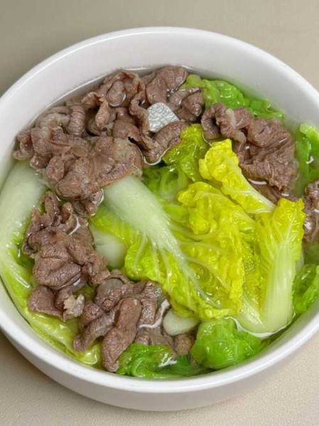 白菜牛肉粉丝怎么做_白菜牛肉粉丝汤的家常做法-第3张图片-山城妙识