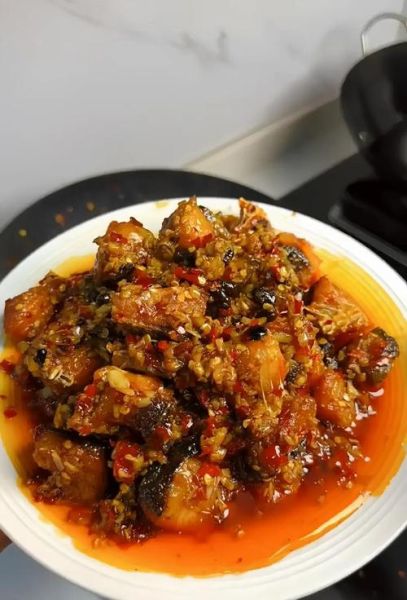 酒糟鱼是什么_酒糟鱼怎么做好吃-第1张图片-山城妙识