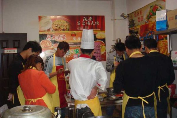 西安品诺小吃技术培训怎么样_学费多少钱-第1张图片-山城妙识