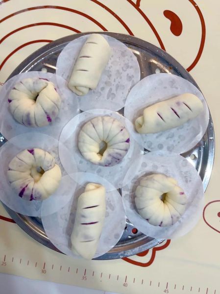 自制蒸甜甜圈怎么做_蒸甜甜圈为什么塌陷-第1张图片-山城妙识