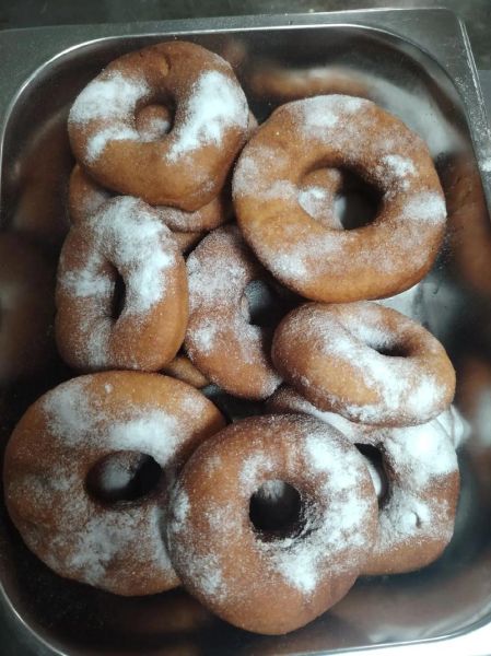 自制蒸甜甜圈怎么做_蒸甜甜圈为什么塌陷-第2张图片-山城妙识