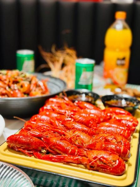 清蒸龙虾怎么做_清蒸龙虾蒸多久才嫩-第3张图片-山城妙识 清蒸龙虾怎么做_清蒸龙虾蒸多久才嫩-第3张图片-山城妙识