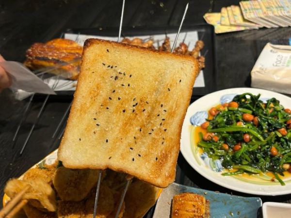 普通面包片怎么做_家用烤箱烤面包片需要几分钟-第3张图片-山城妙识