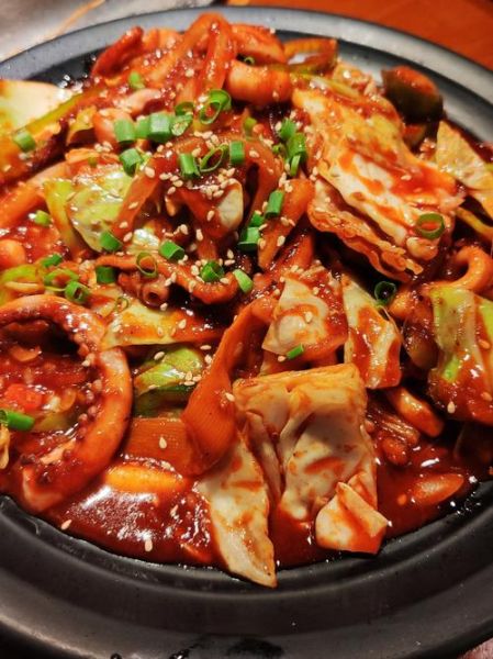 火爆鱿鱼怎么做_家庭版爆炒鱿鱼技巧-第2张图片-山城妙识