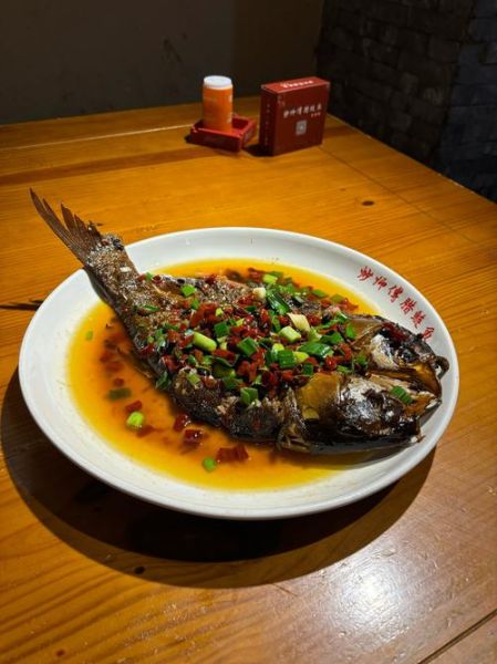 红烧鲢鱼怎么做好吃_家常做法窍门-第1张图片-山城妙识 红烧鲢鱼怎么做好吃_家常做法窍门-第1张图片-山城妙识