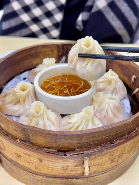 上海小笼包哪里最正宗_哪家老字号最好吃-第1张图片-山城妙识