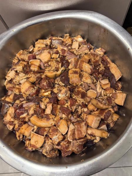 广东客家焖猪肉怎么做_客家焖猪肉正宗做法-第2张图片-山城妙识 广东客家焖猪肉怎么做_客家焖猪肉正宗做法-第2张图片-山城妙识