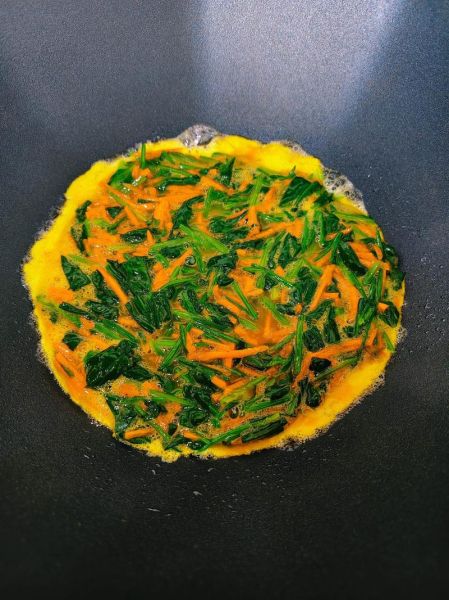 菠菜和胡萝卜能一起吃吗_营养冲突真相-第1张图片-山城妙识